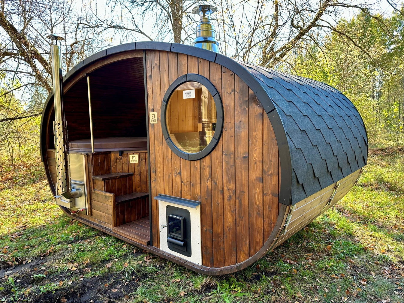 Halo Evolve 2-in-1 Sauna & Hot Tub Combo | UK | Nuovo Luxury